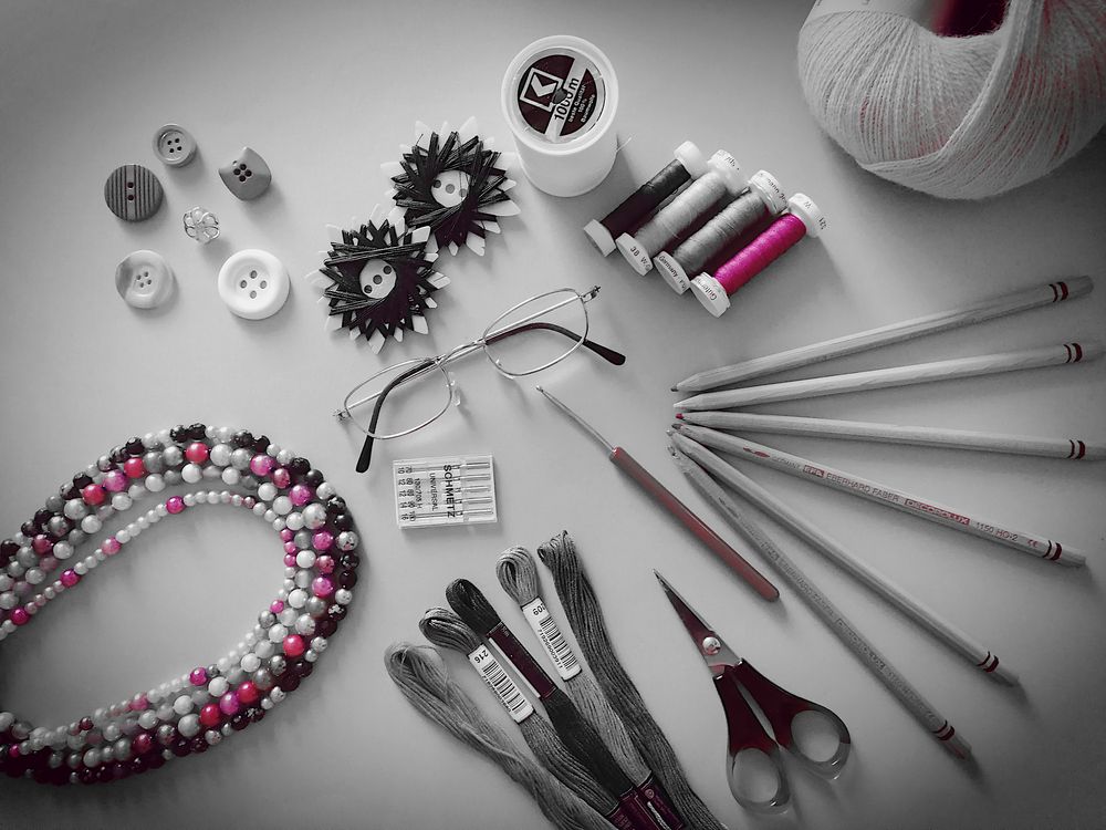 Handarbeit.. Foto & Bild | stillleben, tabletop, farben Bilder auf ...