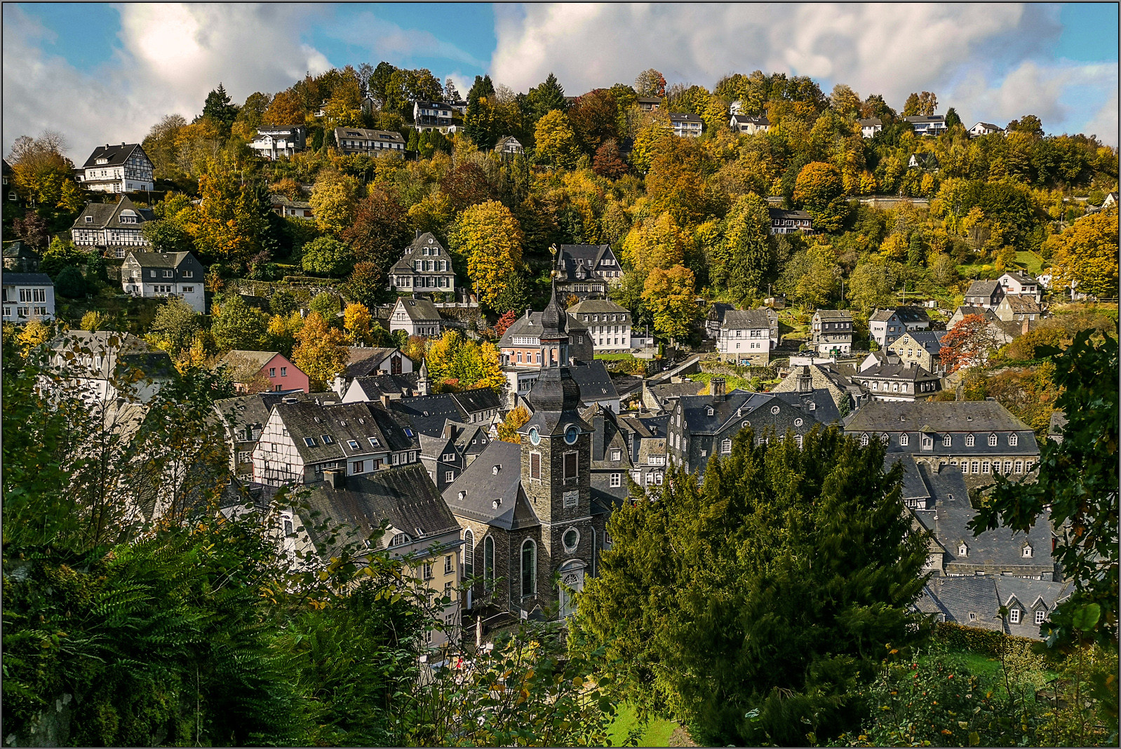Hanglage Foto & Bild | architektur, deutschland, europe Bilder auf ...
