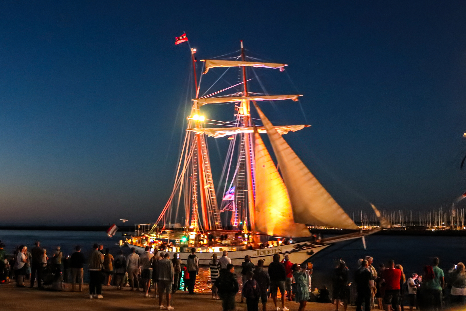 Hanse Sail 2022 In Rostock Warnem nde Foto Bild Deutschland hanse-sail-2022-in-rostock-warnem-nde-foto-bild-deutschland