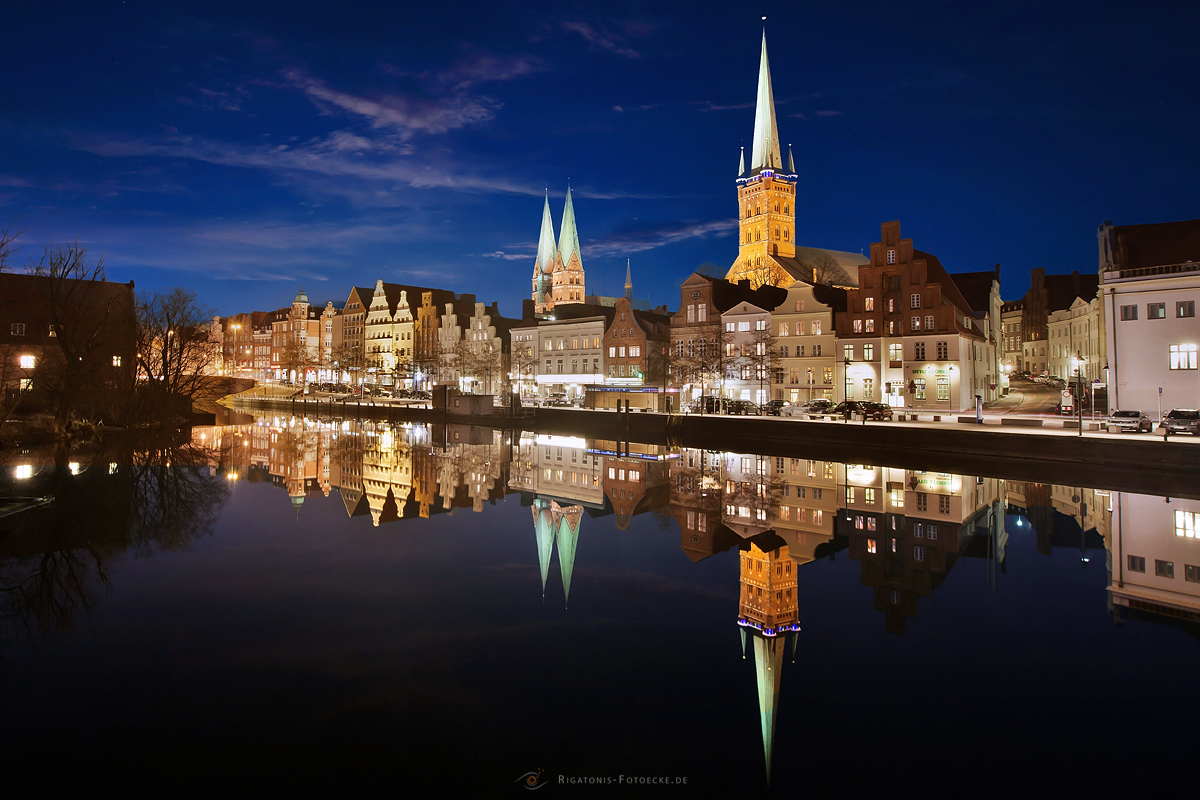Hansestadt Lübeck Foto & Bild | world, wasser, wolken Bilder auf ...