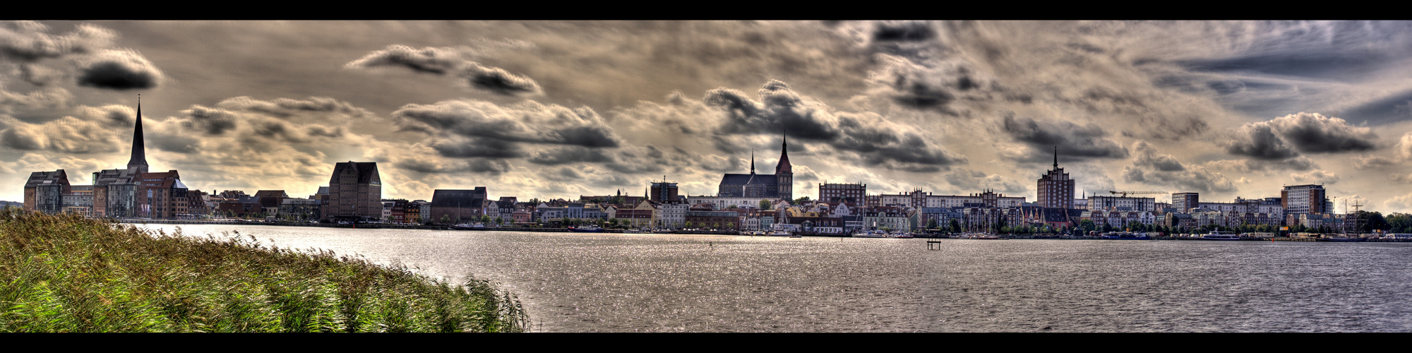 Hansestadt Rostock Foto & Bild | architektur, stadtlandschaft, skylines ...