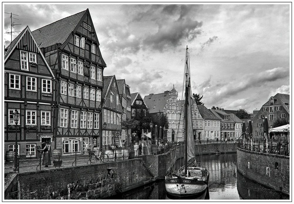 Hansestadt Stade in S+W Foto & Bild | monochrom, bearbeitungs ...