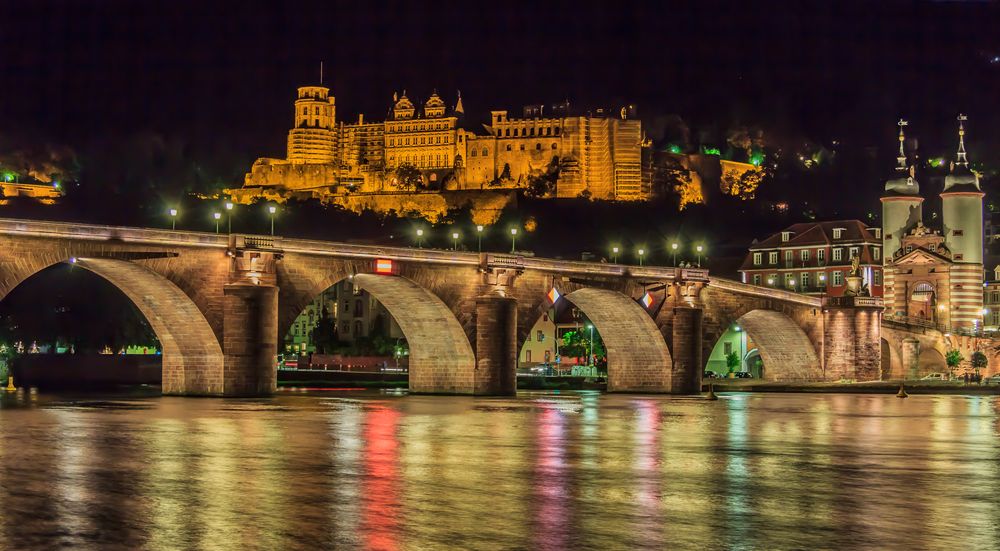 Heidelberg, Alte Brücke und Schloss Foto & Bild | architektur, architektur bei nacht, heidelberg ...