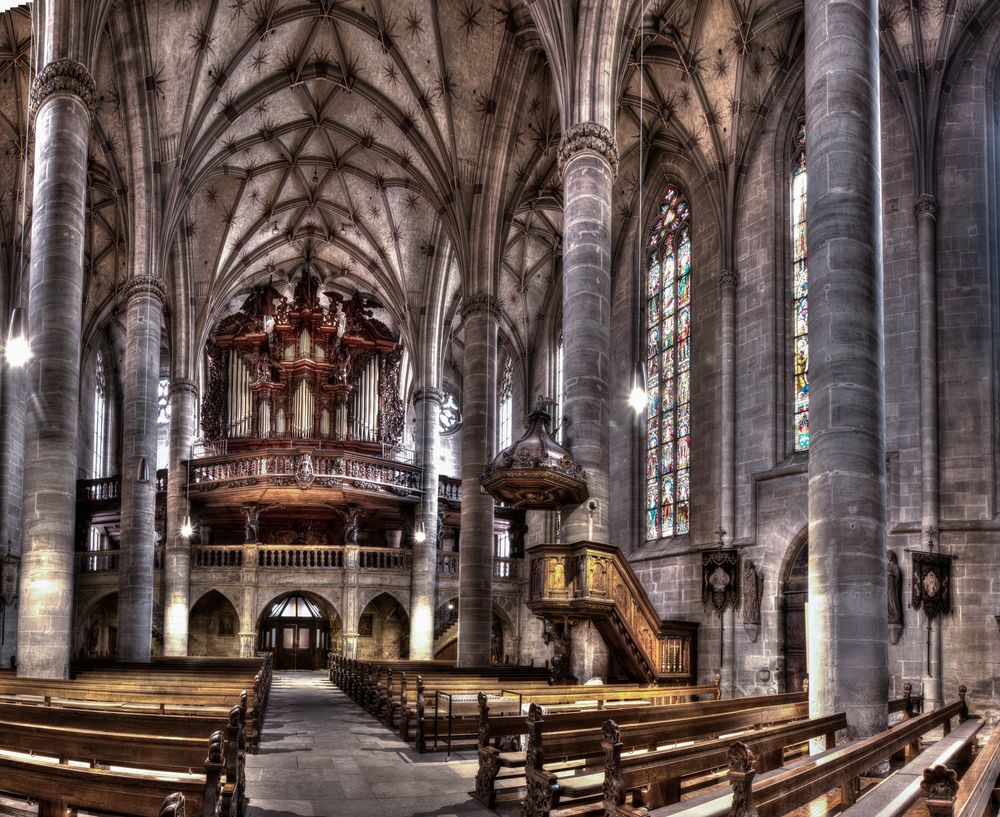 Heilig-Kreuz-Münster (Schwäbisch Gmünd) Foto & Bild | kirche, panorama, hdr Bilder auf fotocommunity