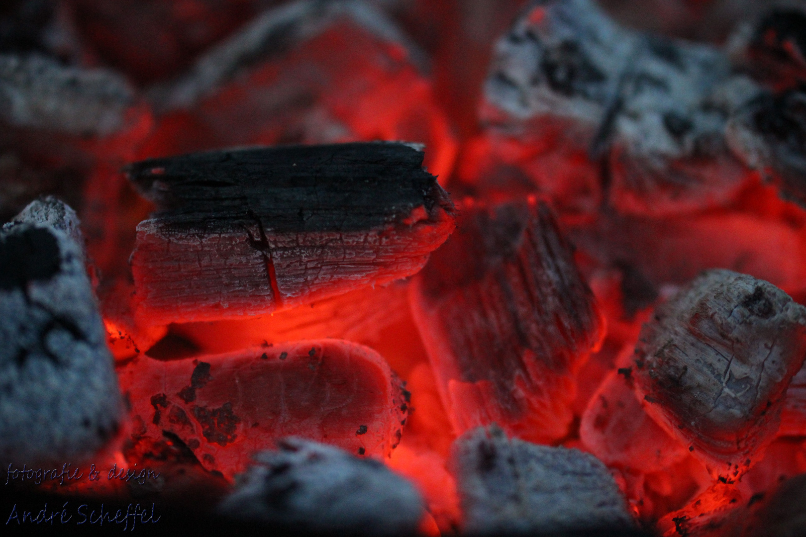 heiße Kohle 001 Foto & Bild | kohle Bilder auf fotocommunity