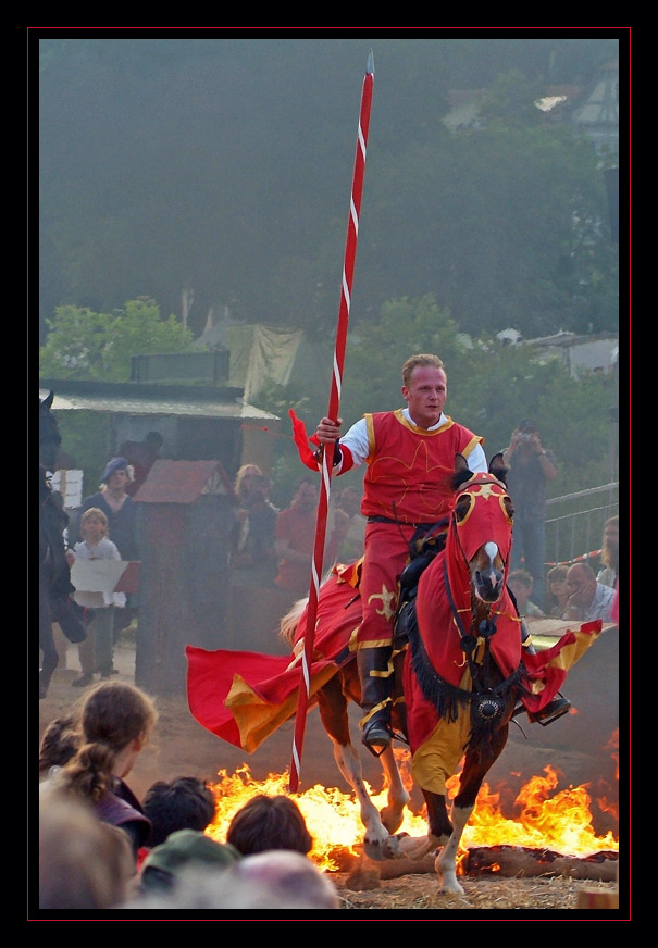 heißer Ritt Foto & Bild | kunstfotografie & kultur, ritterspiele ...