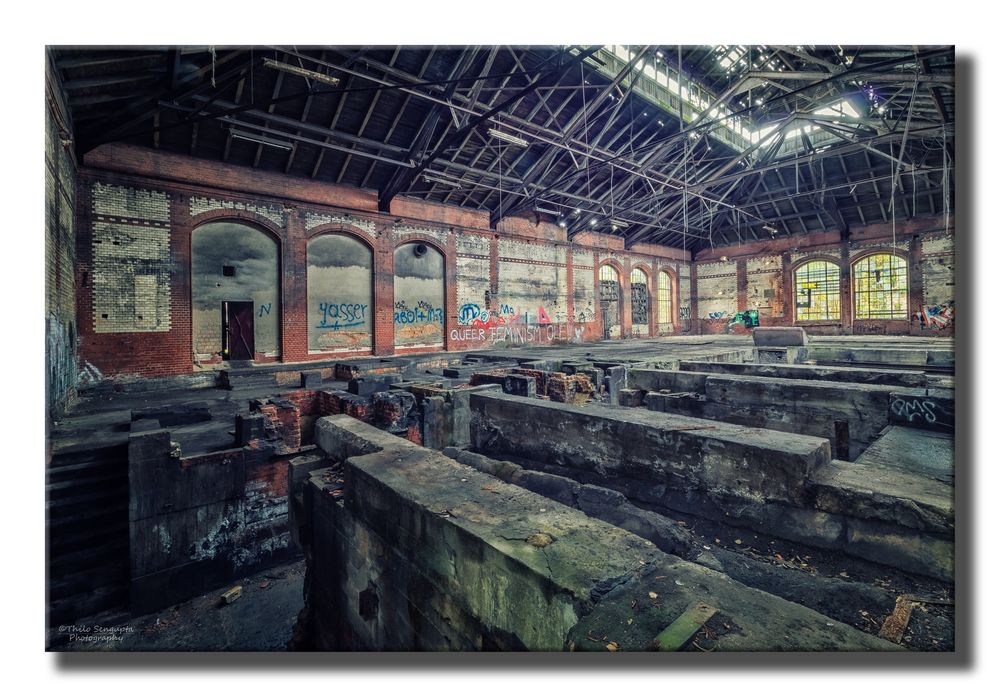 Heiz- und Maschinenhaus, Beelitz Heilstätten Foto & Bild | marode ...