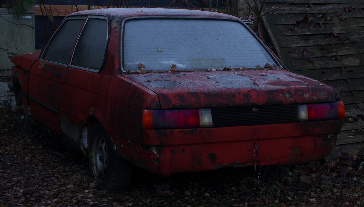 Helllight Foto & Bild | marodes, lost places, bayern Bilder auf ...