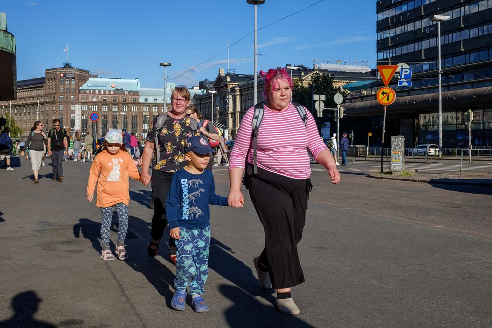Helsinki #12 Foto & Bild | streetfotografie mit menschen, people ...