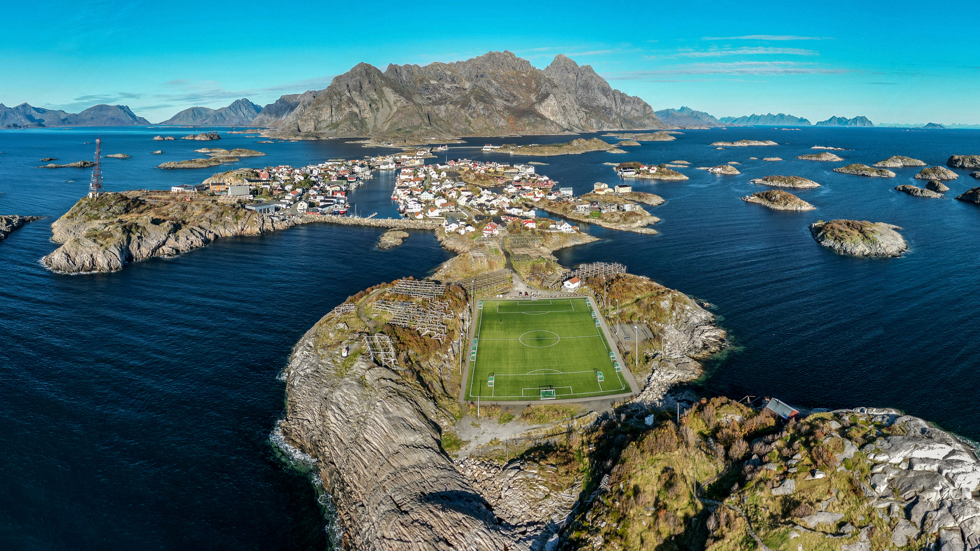 henningsvaer Foto & Bild | world, natur, landschaft Bilder auf ...