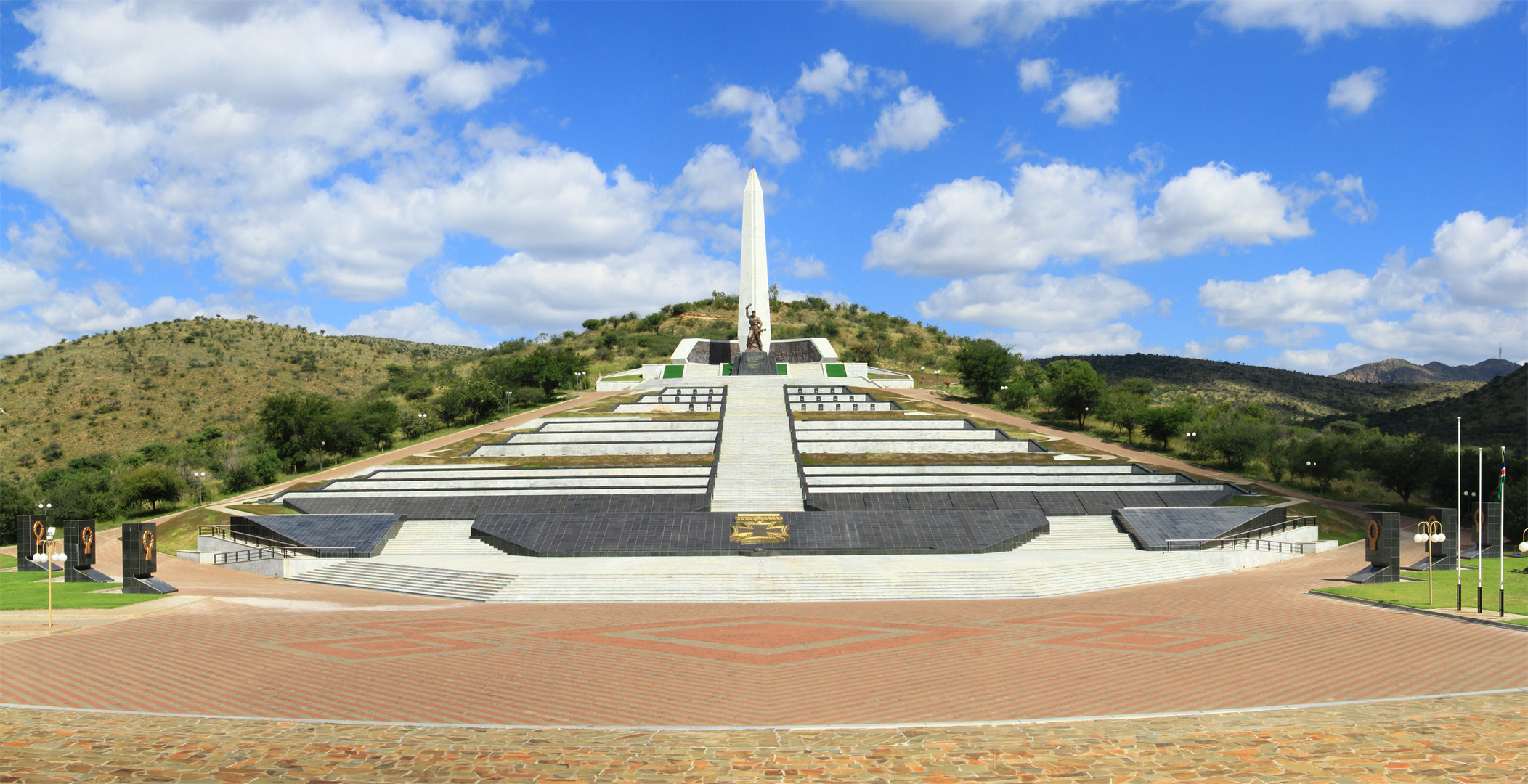 Heroes Acre... Foto & Bild | africa, southern africa, namibia Bilder ...