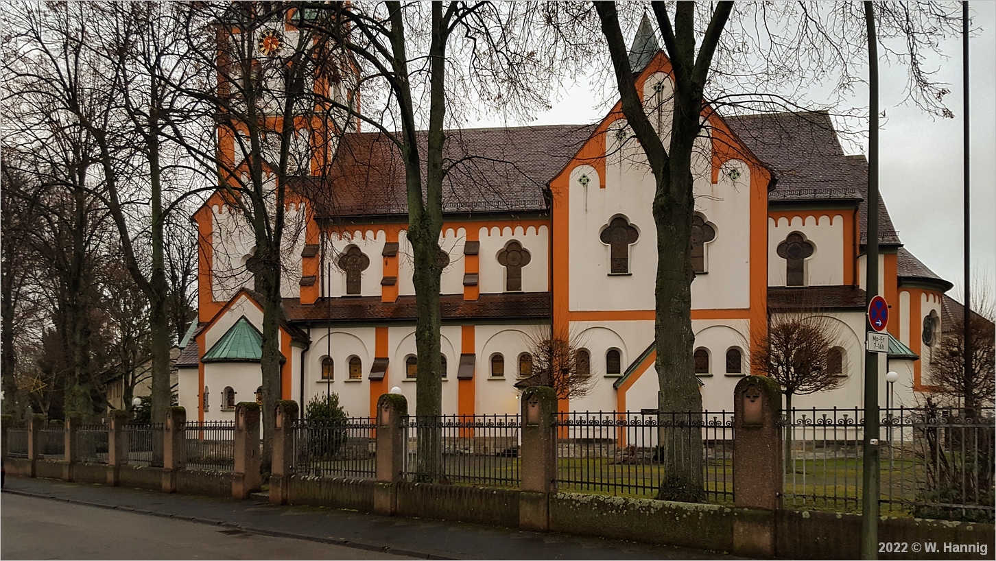 Herz Jesu Kirche aussen 1 Foto & Bild | kirchen verschieden Bilder auf fotocommunity