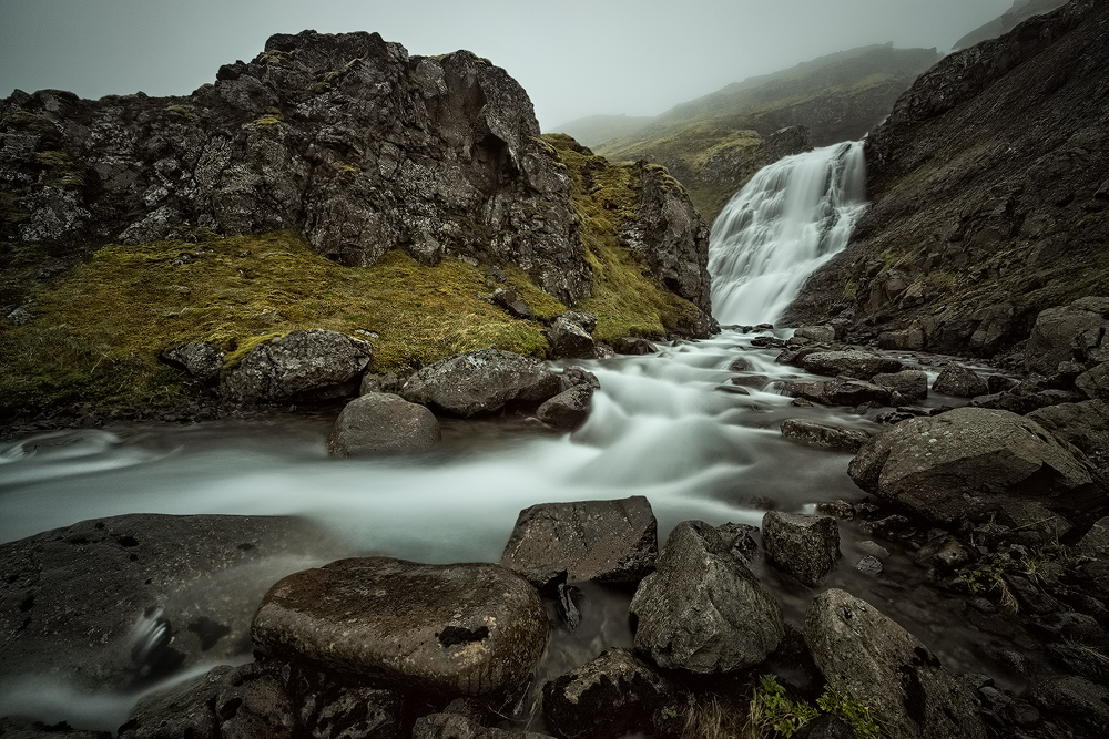 hidden waterfall ] Foto & Bild | europe, scandinavia, iceland Bilder ...