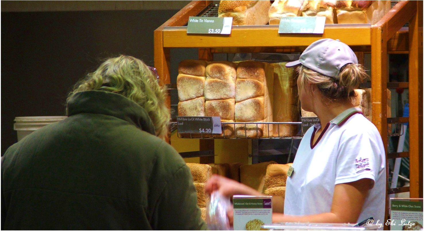 * High - Fibre Low - Gi White Block Loaf / $ 4.20 * Foto & Bild ...