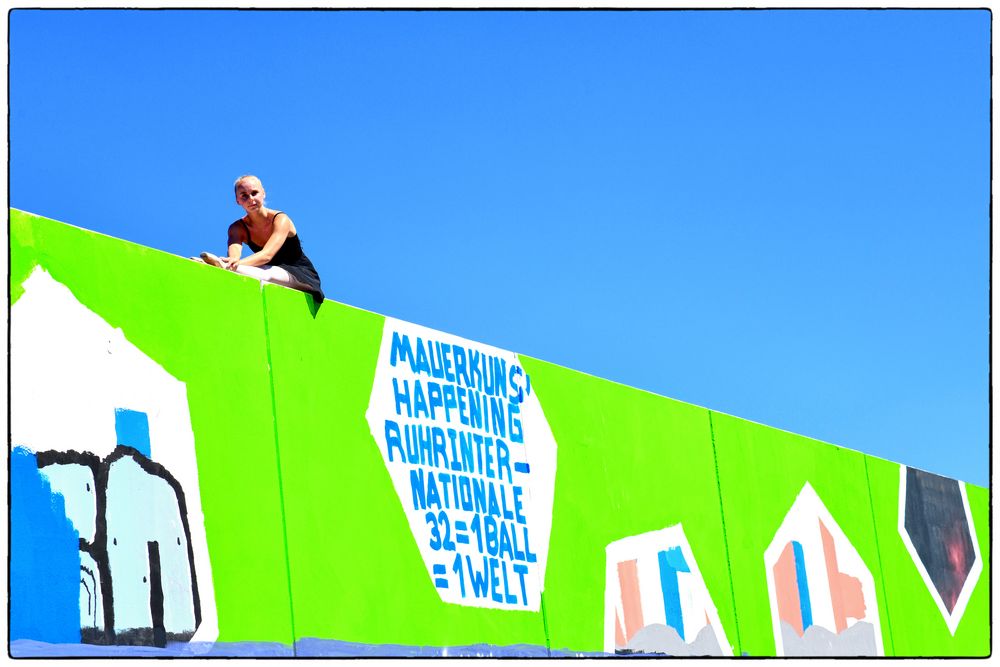 high position Foto & Bild | portrait, streetfotografie mit menschen ...