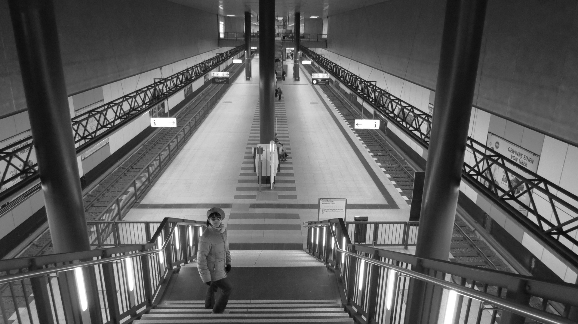 High Tech Subway photo et image | documentaire & journalisme, berlin ...