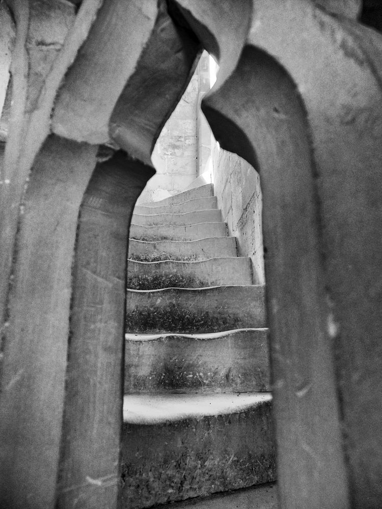 hinauf ins licht Foto & Bild | france, world, kirche Bilder auf ...