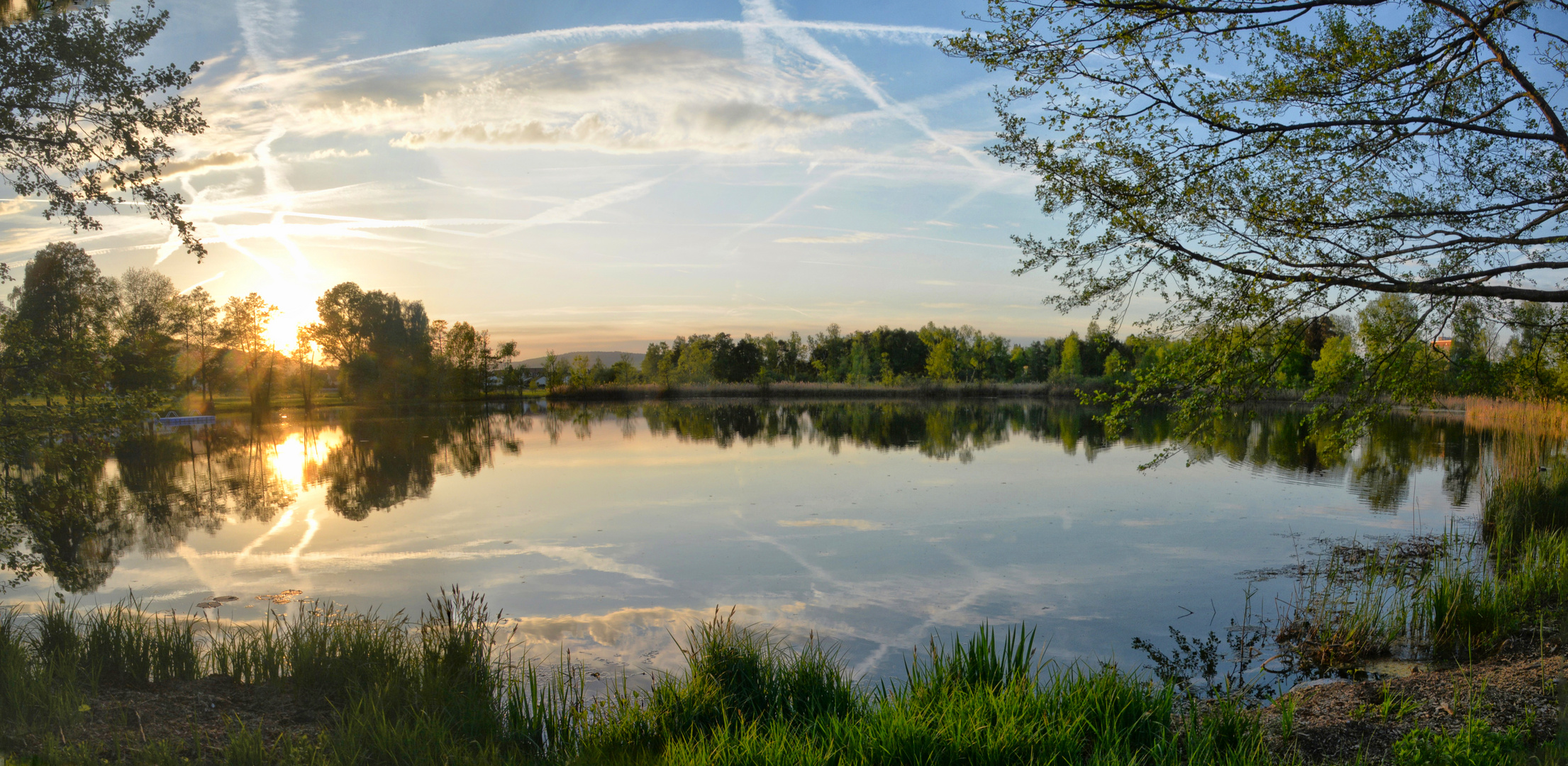 Hinein ins Nass! Foto & Bild | sonnenuntergang, frühling, natur Bilder ...