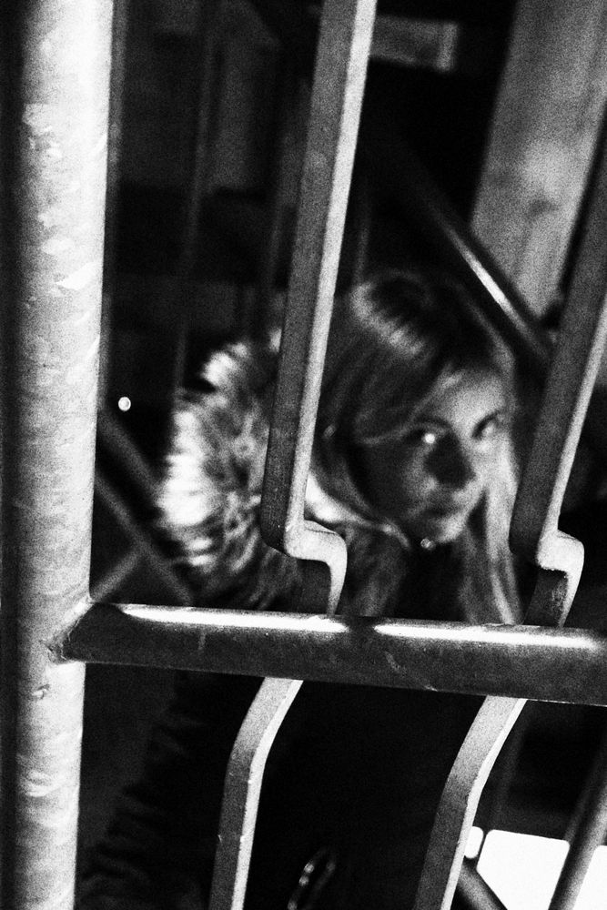 Hinter Gittern Foto & Bild | fotos, people, indoor Bilder auf fotocommunity