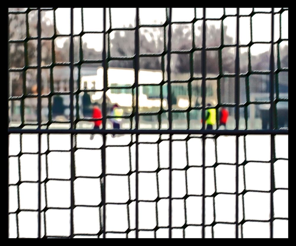 Hinter Gittern Foto & Bild | erwachsene menschen, reportage ...