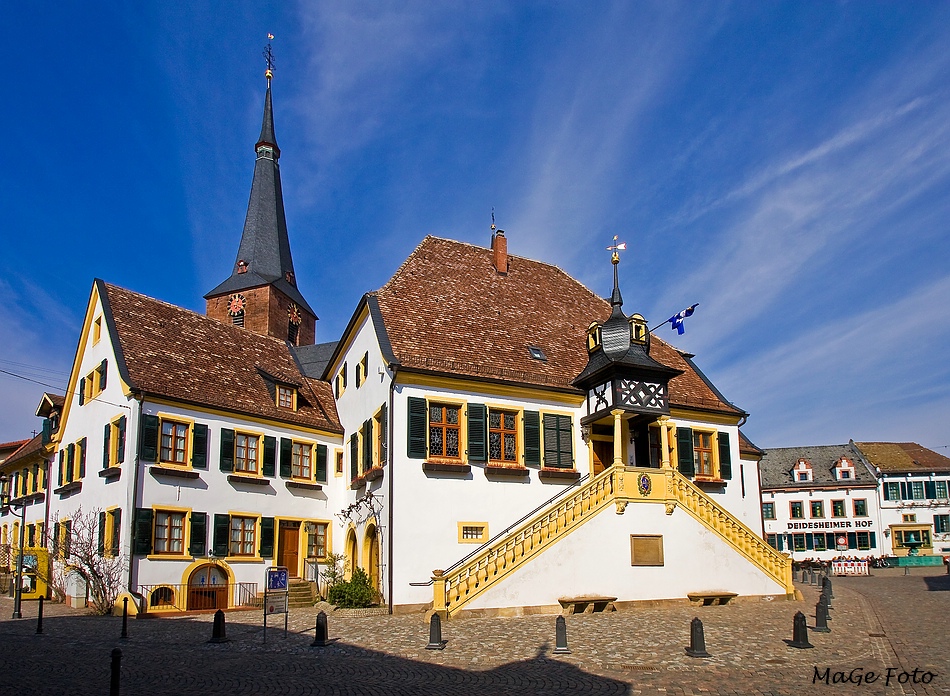 Historisches Rathaus Deidesheim Foto & Bild | deutschland, europe ...