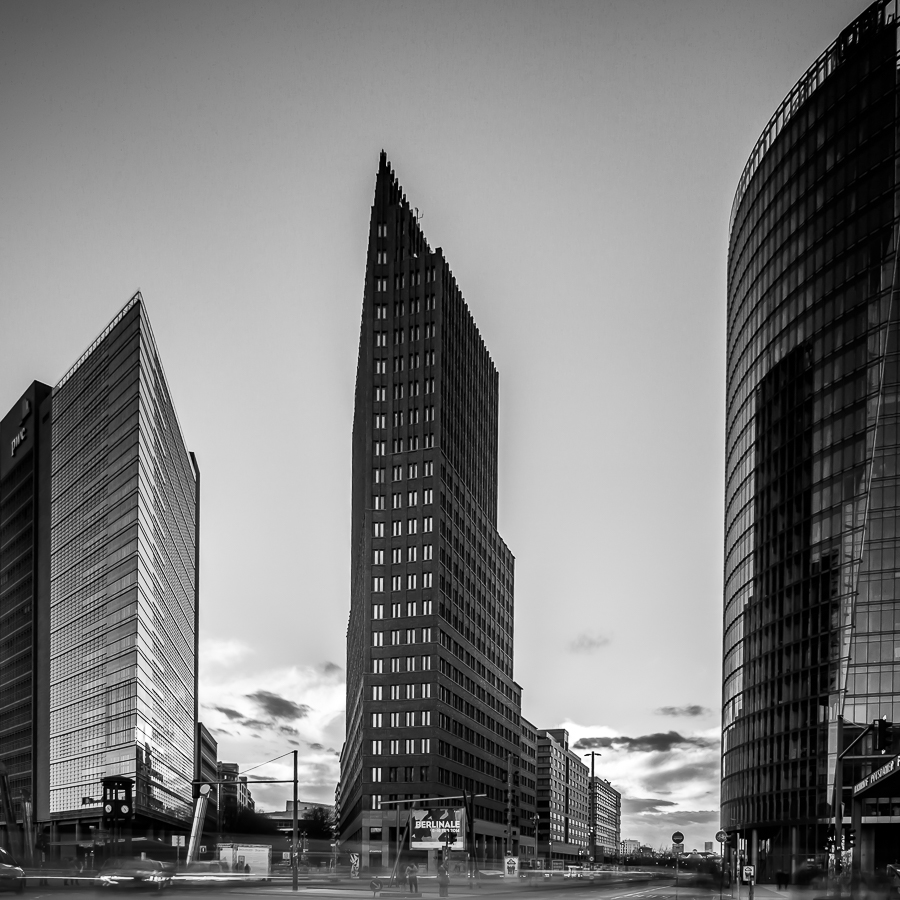 Hoch, höher, am höchsten Foto & Bild | architektur, stadtlandschaft ...