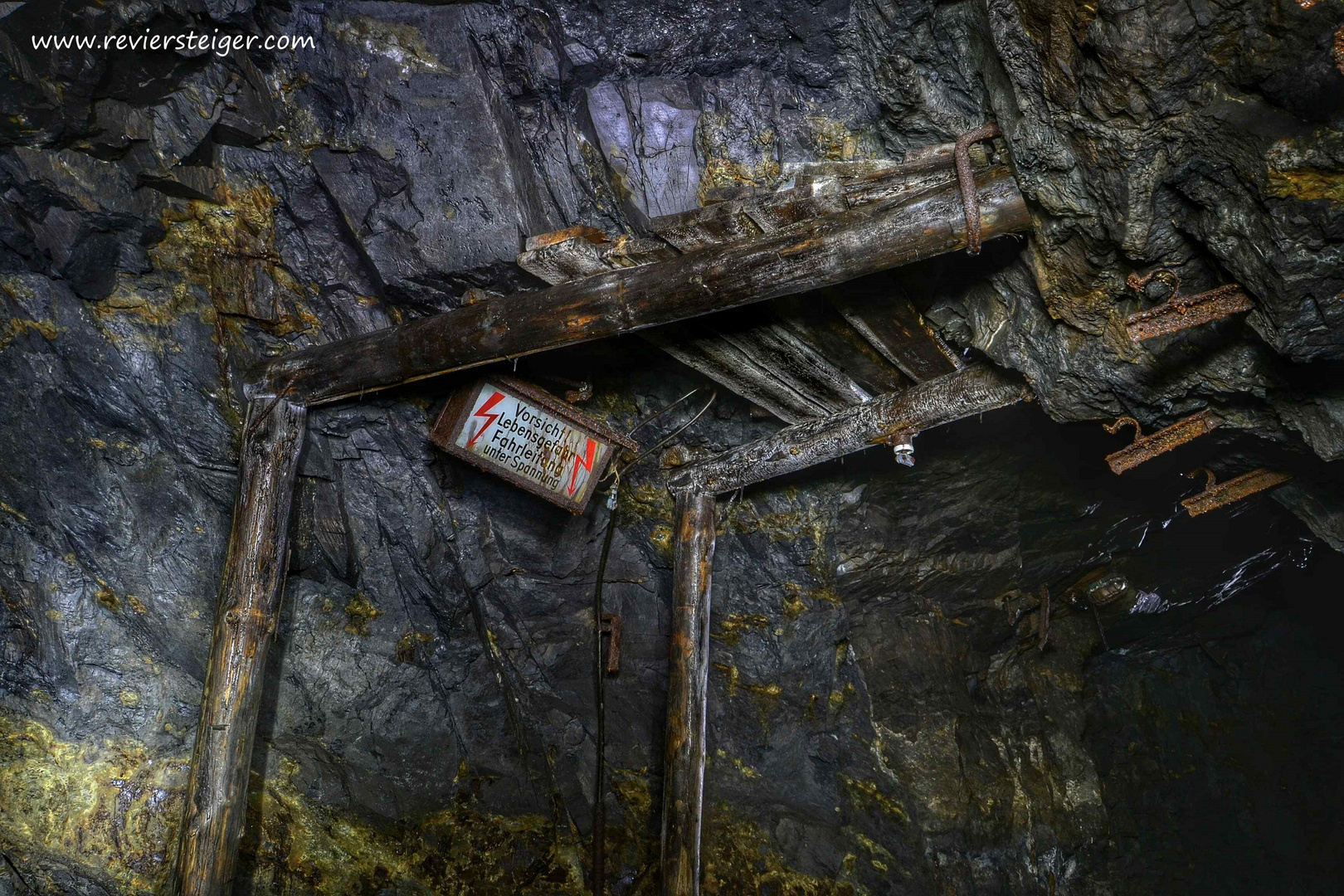 Hoch Spannend Foto & Bild | fotos, dokumentation, licht Bilder auf ...