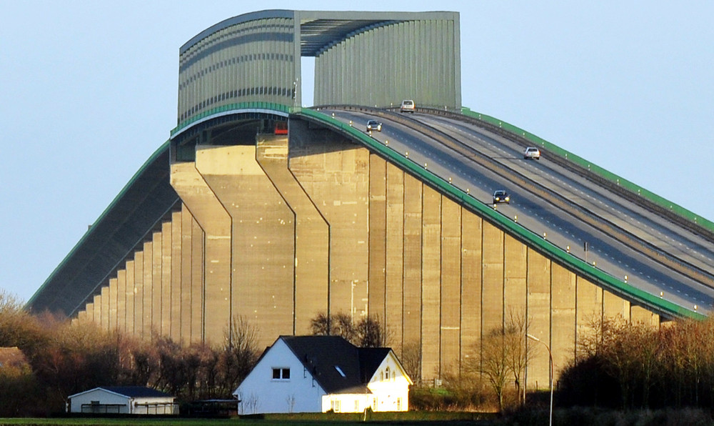hochbruecke brunsbüttel Foto & Bild | architektur, straßen & brücken ...