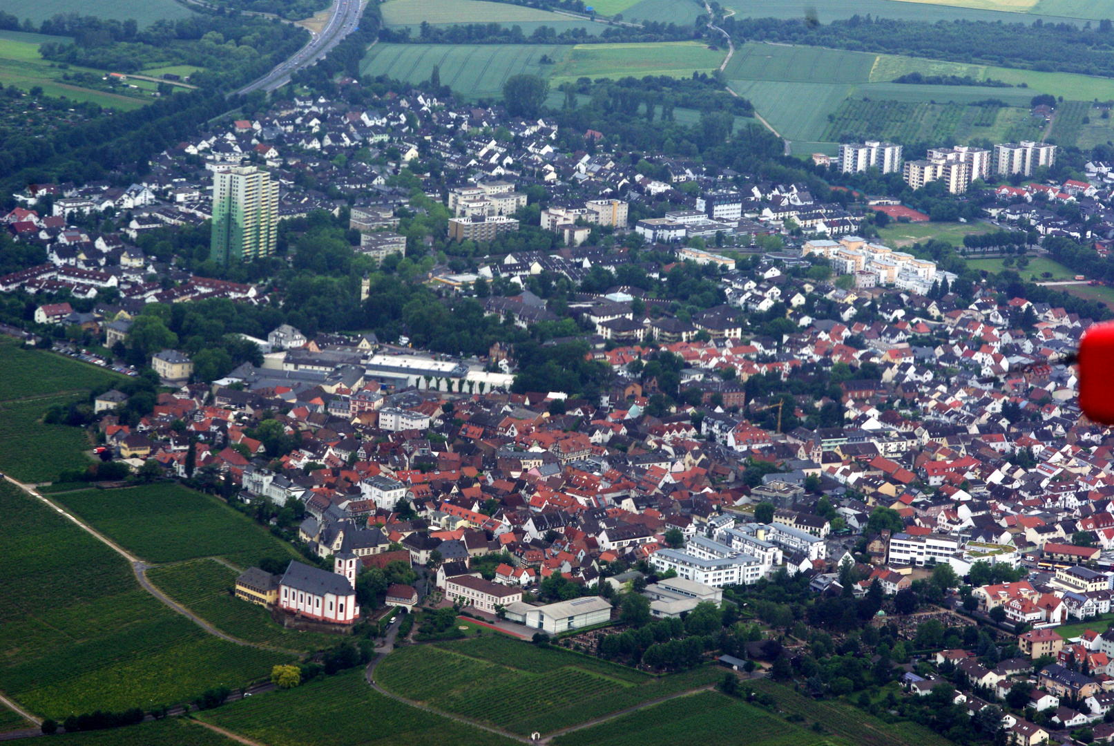 HOCHHEIM am Main von oben Foto & Bild | architektur, stadtlandschaft ...