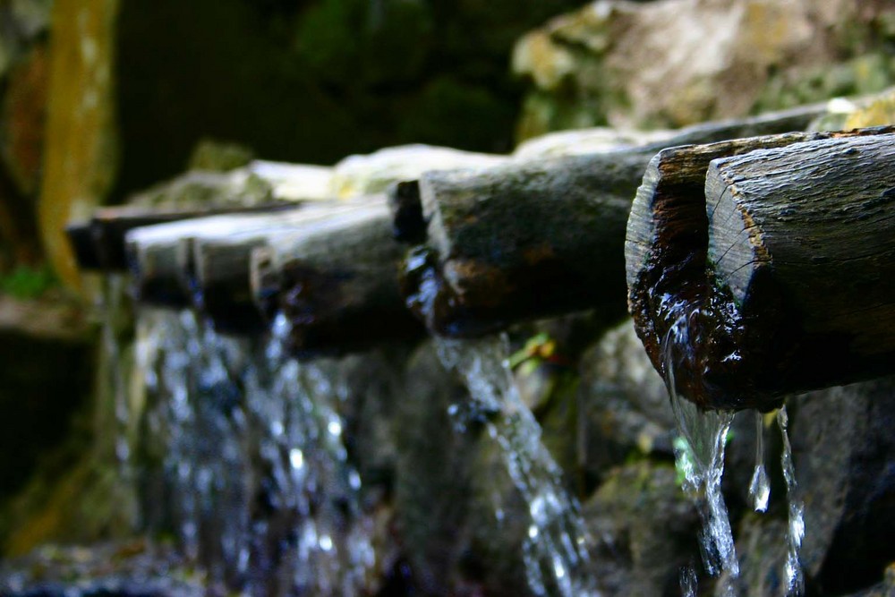 Hochzeitsbrunnen Foto & Bild | landschaft, lebensräume, natur Bilder ...