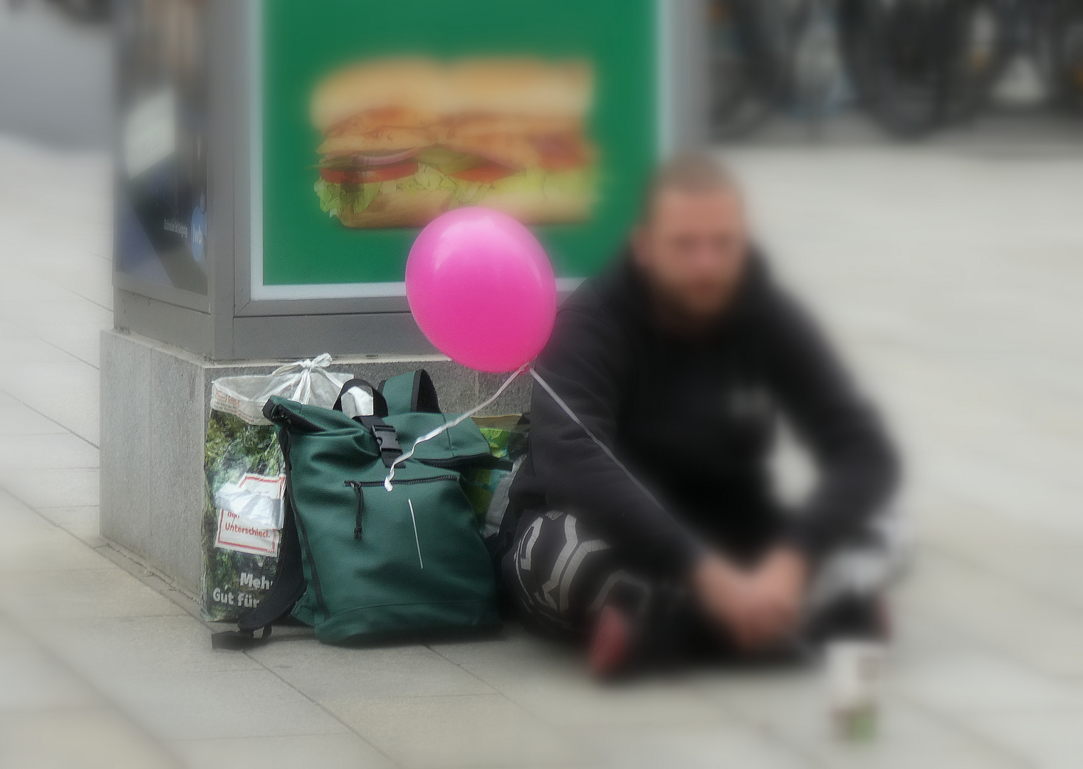 hoffnungsschimmer ? Foto & Bild | erwachsene menschen, streetfotografie mit menschen, streets ...