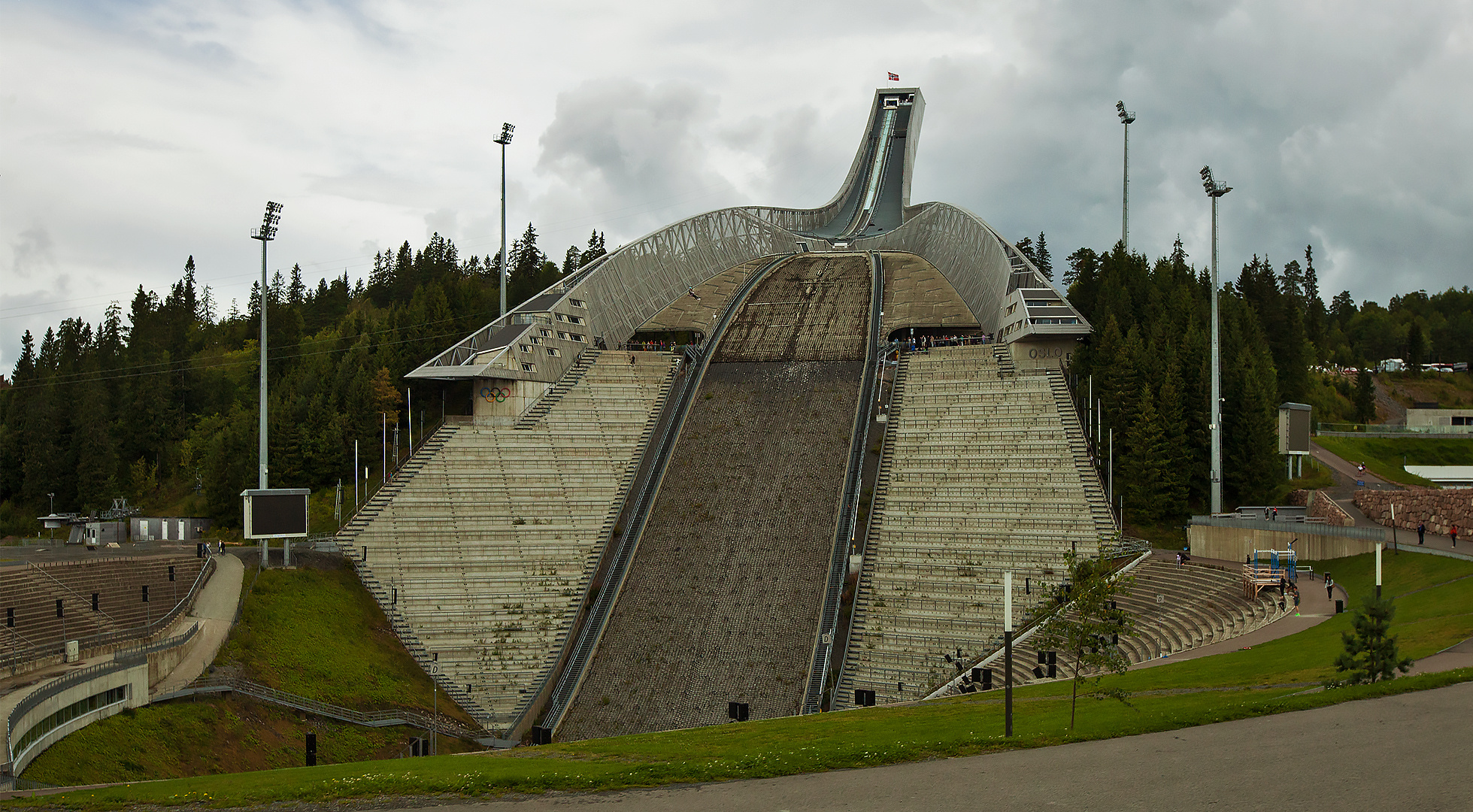 Holmenkollen Foto & Bild | world, sommer, natur Bilder auf fotocommunity