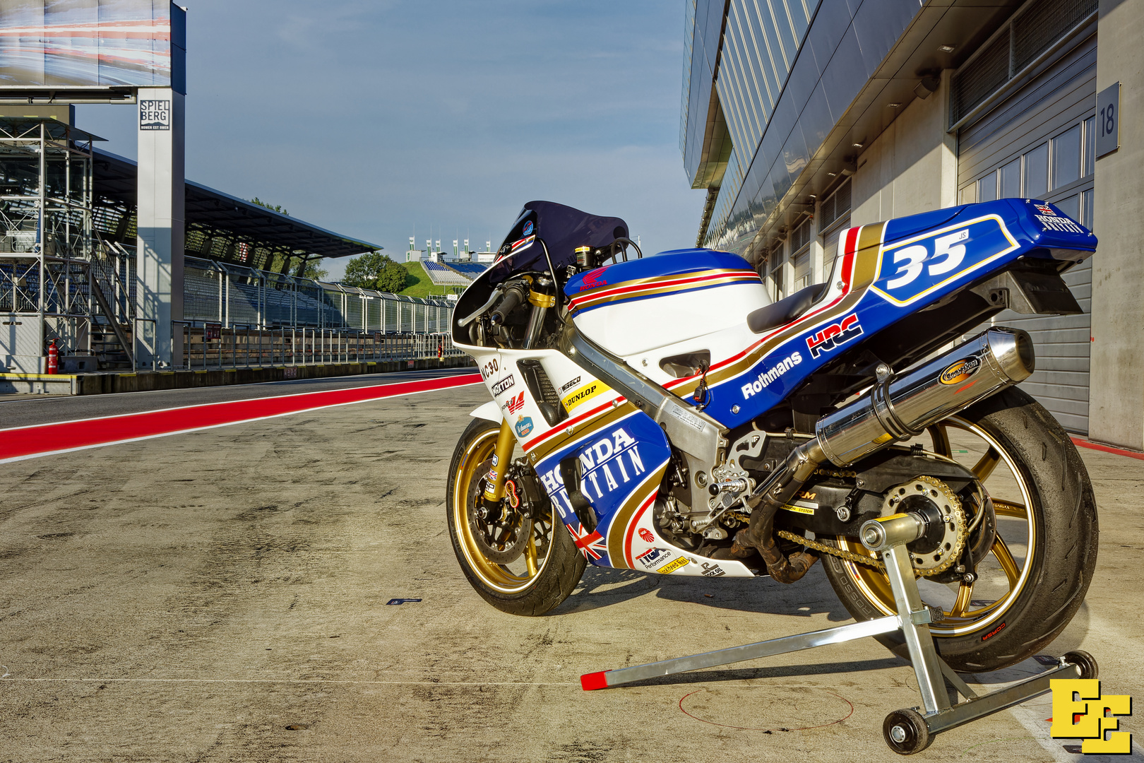 Honda VFR 400 R NC30 Foto & Bild | sport, motorsport, motive Bilder auf ...