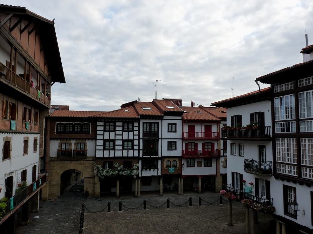 Hondarribia / Fuenterrabía Imagen & Foto | europe, spain, cantabria ...