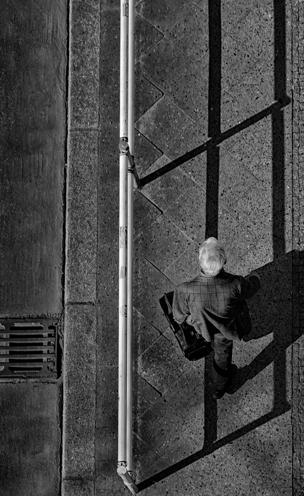 hopscotch Foto & Bild | experimente, streetfotografie mit menschen, fotokunst Bilder auf ...