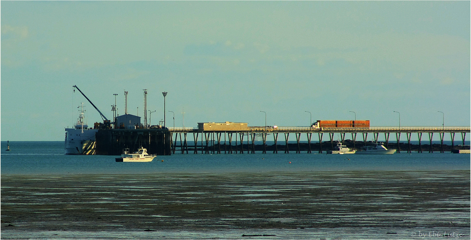 How to turn around ? / Broome Goods Harbour WA *** Foto & Bild ...