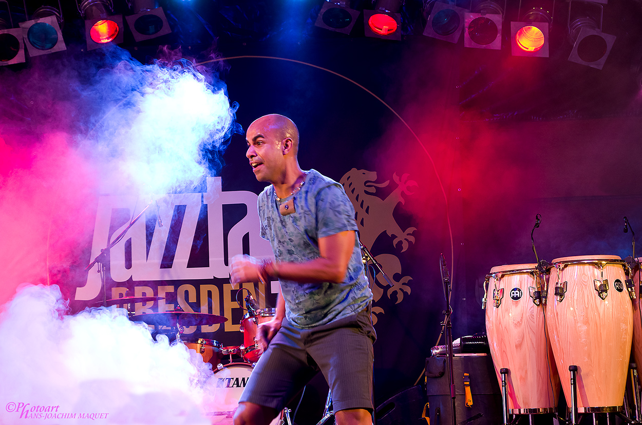 Hugo Marcel Foto & Bild | kunstfotografie & kultur, musik & konzert ...