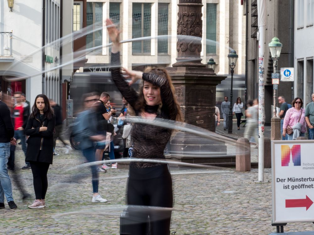 Hula Hoop Dancing (Shia Philipson) Foto & Bild | sport, tanzsport ...