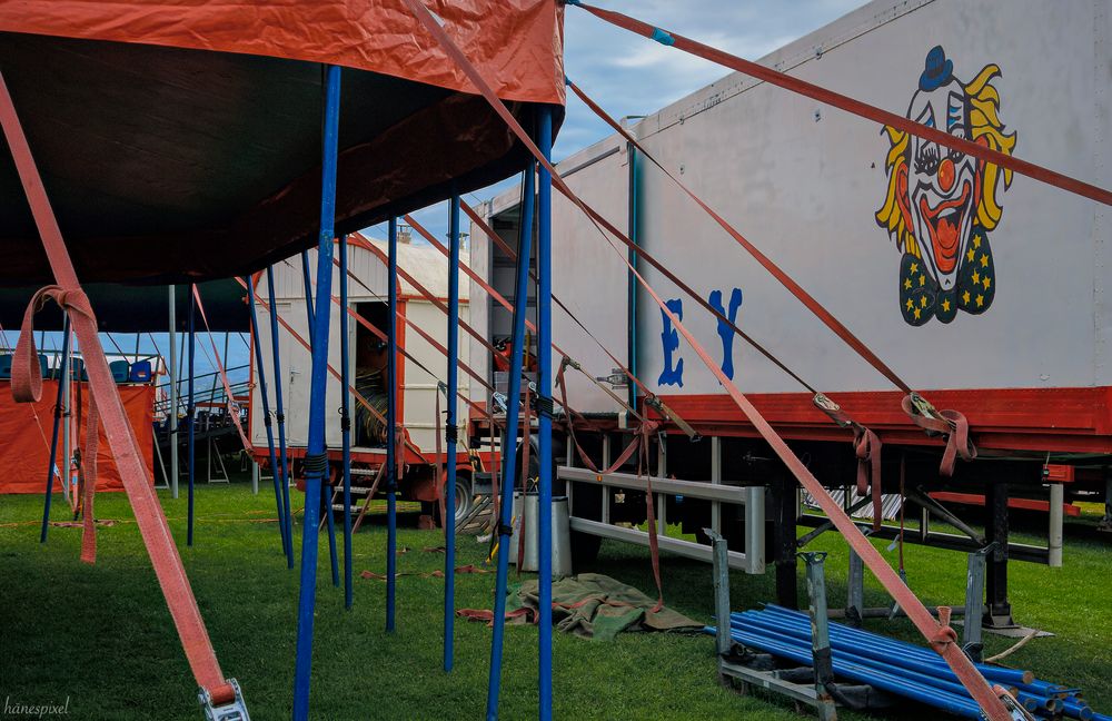 Hurra, der Zirkus kommt! Foto & Bild | reportage dokumentation ...