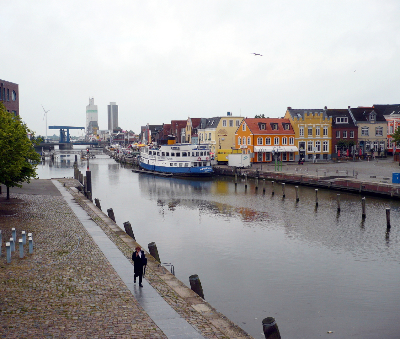 Husum Binnenhafen Foto & Bild | architektur, deutschland, europe Bilder ...