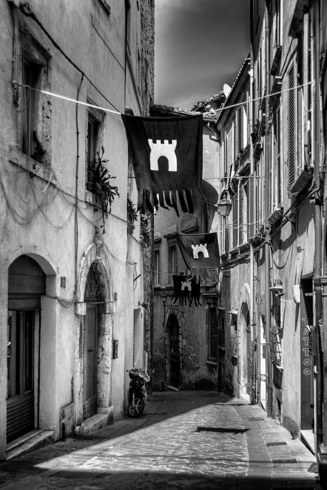 I vicoli di Narni Foto % Immagini| architetture, vicoli e borgate, 2018 ... I vicoli di Narni Foto % Immagini| architetture, vicoli e borgate, 2018 ...