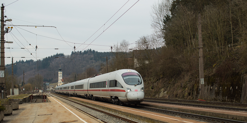 ICE 27 passiert Wernstein Foto & Bild | züge, hochgeschwindigkeitszüge ...