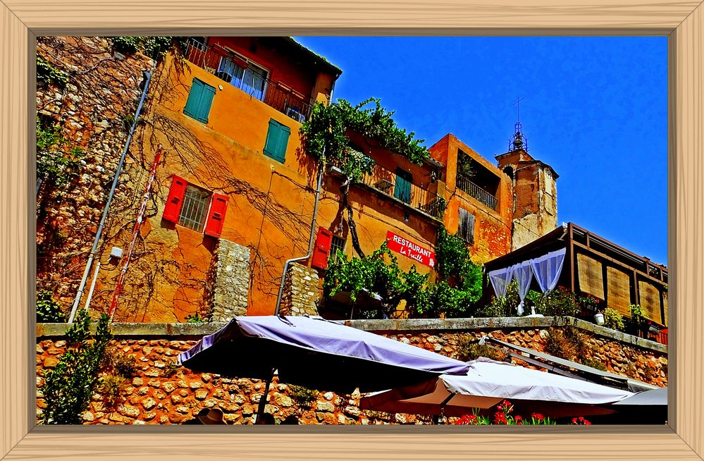 Idyll (Roussillon en Luberon, France) Foto & Bild | architektur ...