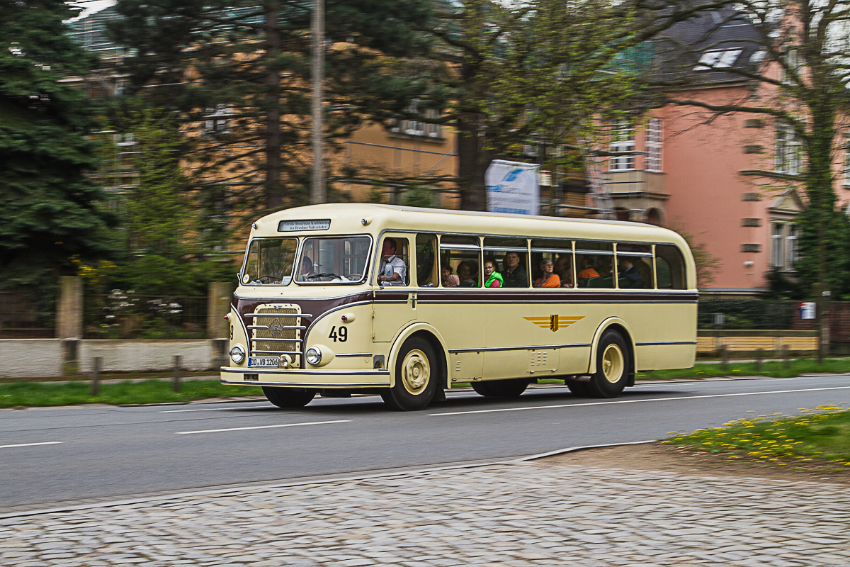 IFA H6B Foto & Bild | dresden, bus, oldtimer Bilder auf fotocommunity