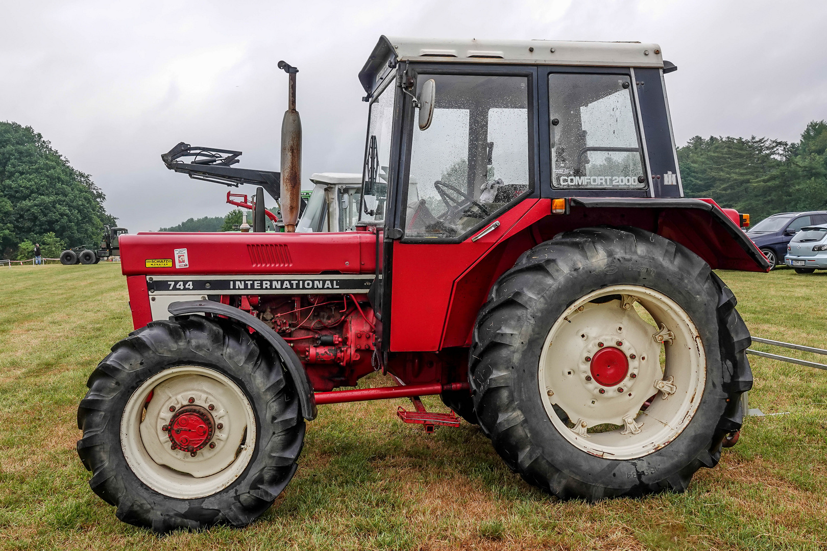 IHC 744 Foto & Bild | oldtimer, motive, traktoren Bilder auf fotocommunity