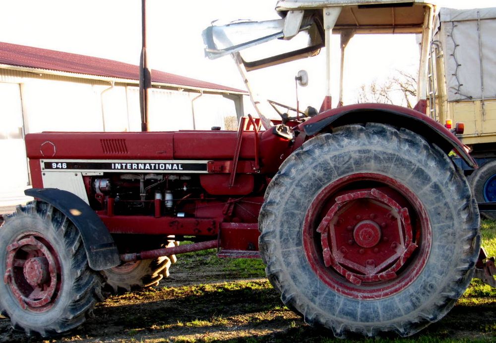 IHC 946 Foto & Bild | industrie und technik, traktoren ...