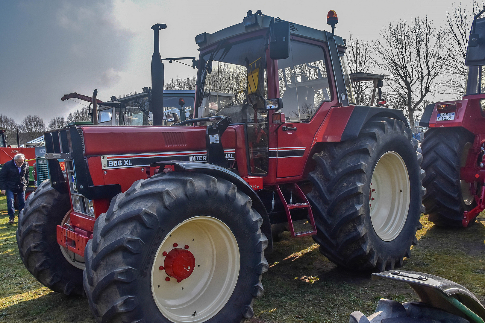 IHC 956 XL Foto & Bild | oldtimer, motive, traktoren Bilder auf ...