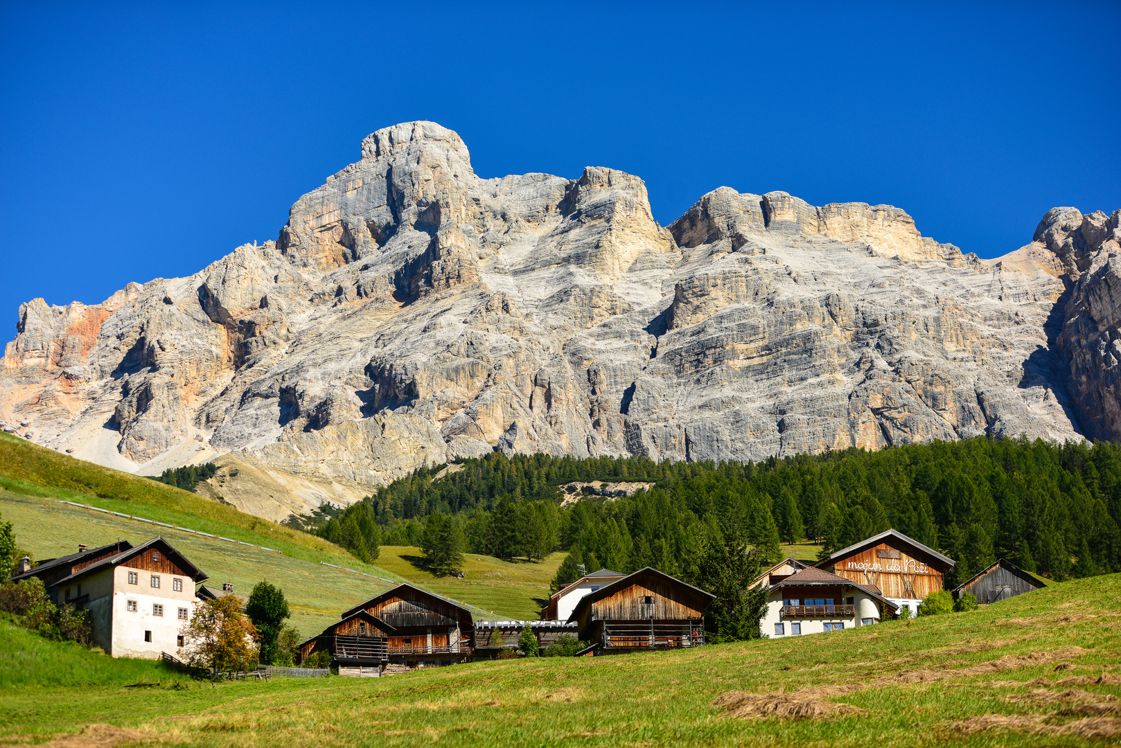 Im Alta Badia Foto & Bild | landschaft, berge, alpen Bilder auf ...