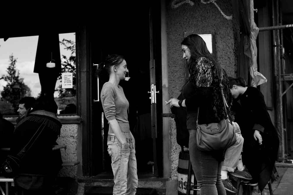 im Gespräch Foto & Bild | erwachsene menschen, zwei menschen, mehrere menschen Bilder auf ...