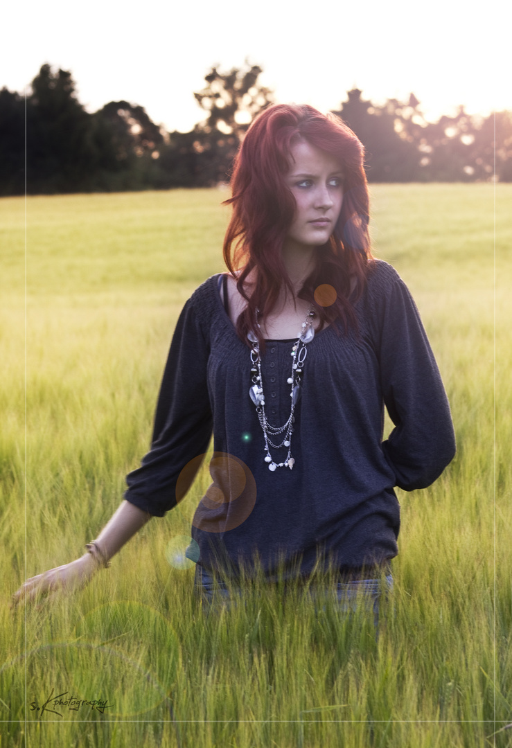 ...im Kornfeld 2.... Foto & Bild | portrait, portrait frauen, outdoor Bilder auf fotocommunity